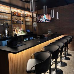 HIGH POINTE BURGER JOINTE - Updated July 2025 - 31 Photos - 369 Fisher ...