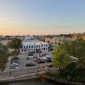 HOTEL INDIGO NAPERVILLE RIVERWALK - Updated July 2025 - 91 Photos & 90 ...