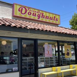 FRIENDLY DONUTS - Updated January 2025 - 3014 Photos & 1610 Reviews ...