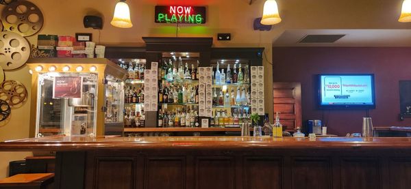 THE RIVIERA THEATRE - Updated December 2025 - 41 Photos & 17 Reviews ...