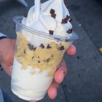 CAPTAIN SUNDAE - Updated December 2025 - 135 Photos & 121 Reviews - 365 ...