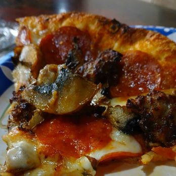 RIVER RICK’S PIZZERIA - Updated January 2026 - 35 Photos & 54 Reviews ...