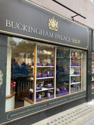 BUCKINGHAM PALACE SHOP - Updated August 2025 - 24 Photos - 7 Buckingham ...