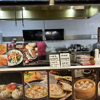 88 MARKETPLACE - Updated January 2026 - 632 Photos & 152 Reviews - 2105 ...