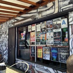 LEFTY’S CHICAGO PIZZERIA - Updated December 2025 - 739 Photos & 1620 ...