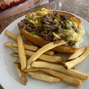 PEPPERMILL RESTAURANT - 40 Photos & 51 Reviews - 1776 Dewey Ave ...