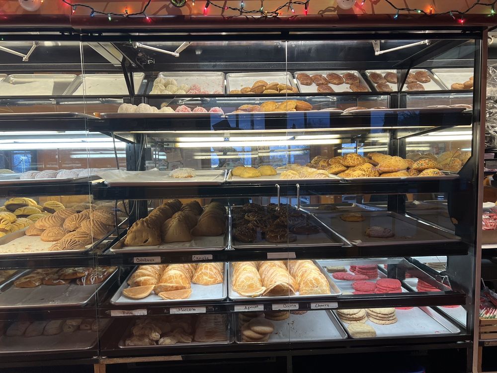 PANADERIA Y TORTILLERIA SANI - Updated April 2025 - 19 Photos - 4641 ...