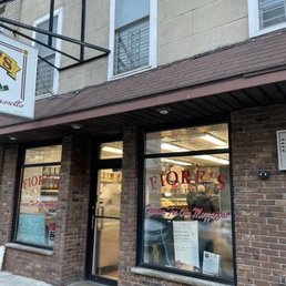 FIORE’S HOUSE OF QUALITY - Updated August 2025 - 462 Photos & 746 ...