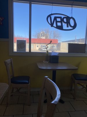 ROSWELL DONUT SHOP - Updated October 2025 - 19 Photos & 35 Reviews ...