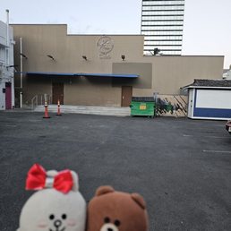 KI CLUB - Updated April 2025 - 278 Photos & 56 Reviews - 1731 Kalakaua ...