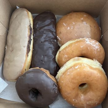 PRONTO DONUTS - Updated June 2024 - 223 Photos & 171 Reviews - 555 W ...