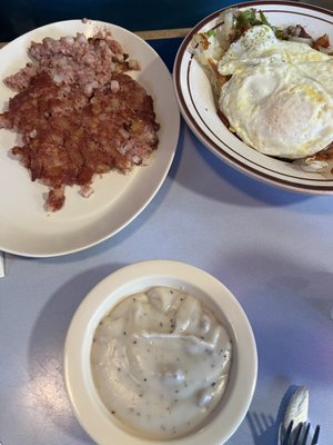 TRACKSIDE CAFE - Updated July 2025 - 424 Emily St, Flushing, Michigan ...