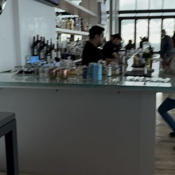 STRATUS - Updated December 2025 - 52 Photos & 16 Reviews - 800 Boylston ...