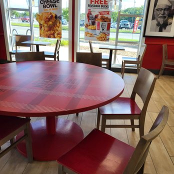 KFC - Updated July 2025 - 10 Reviews - 8456 Michigan Rd, Indianapolis ...
