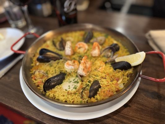 SABOR & SAZON - Updated December 2024 - 148 Photos & 112 Reviews - 841 ...