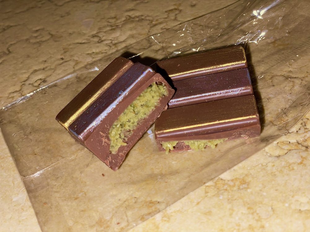 CHOCOLICIOUS CHOCOLATIER - Updated December 2025 - 18 Photos & 13 ...