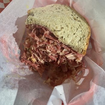 JOHNNIE’S PASTRAMI RESTAURANT - 1827 Photos & 2262 Reviews - 4017 ...