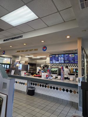 VARSITY BURGER - Updated October 2025 - 536 Photos & 861 Reviews - 600 ...