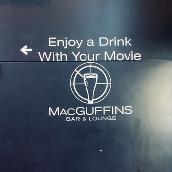 AMC MANTECA 16 - Updated September 2024 - 139 Photos & 366 Reviews ...