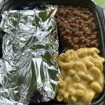 BROWNS BACKYARD BBQ - Updated December 2025 - 18 Photos & 26 Reviews ...