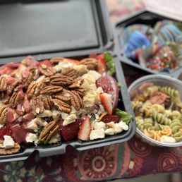 MOSH PIT EATS - Updated October 2025 - 33 Photos & 38 Reviews - 111 Old ...