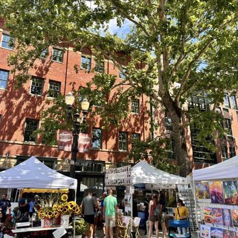 PORTLAND SATURDAY MARKET - Updated December 2025 - 953 Photos & 634 ...
