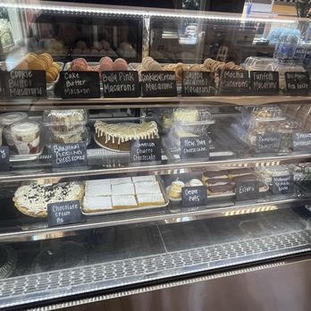 BELLA BAKERY - Updated November 2025 - 140 Photos & 124 Reviews - 1501 ...
