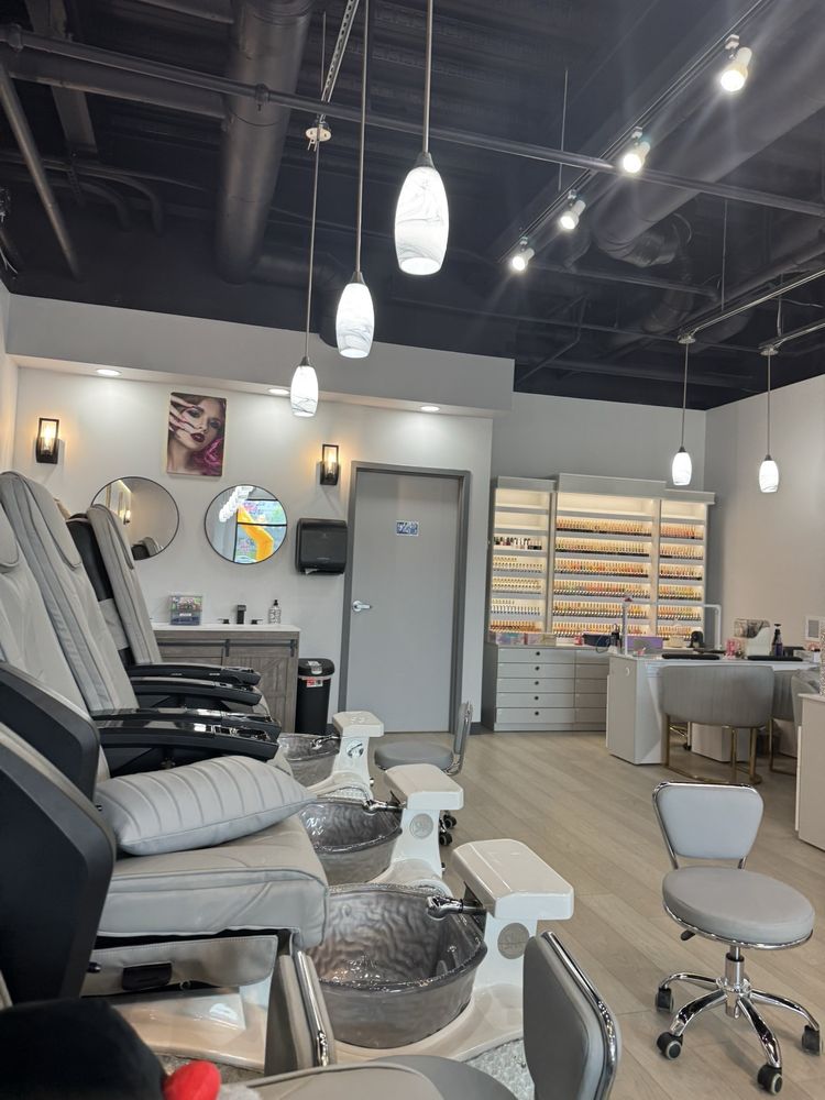 KUTE NAILS - Updated October 2025 - 2519 Commerce Dr NW, Rochester ...