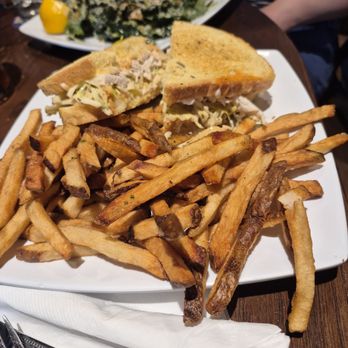 THE ATLANTIC CROSSING - Updated December 2025 - 20 Photos & 34 Reviews ...