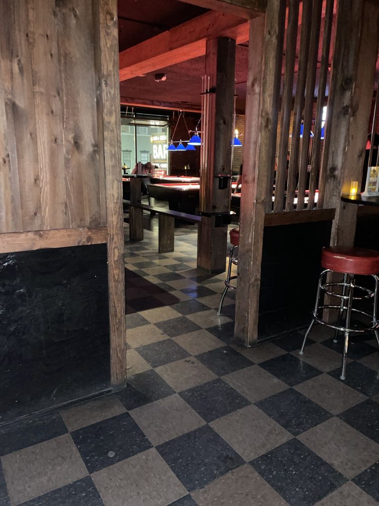 THE BRICKYARD PUB - Updated October 2025 - 80 Photos & 165 Reviews ...