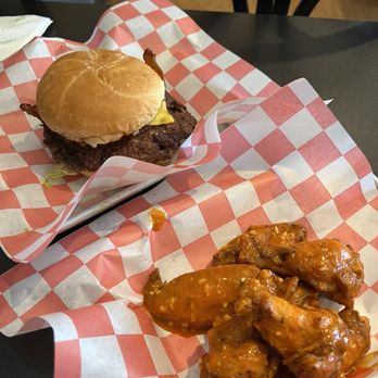 ASTIN J’S - Updated January 2026 - 41 Photos & 43 Reviews - 762 Long ...