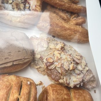 TOUS LES JOURS - Updated May 2024 - 372 Photos & 107 Reviews - 25 Fort ...