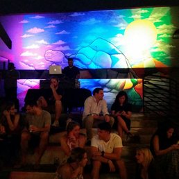 TREEHOUSE PATIO BAR - Updated July 2025 - 39 Photos & 72 Reviews - 1133 ...