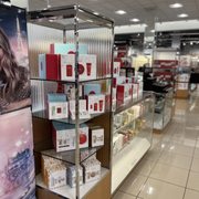 MACY’S - 26 Photos & 31 Reviews - 1250 Baltimore Pike, Springfield, PA - Yelp