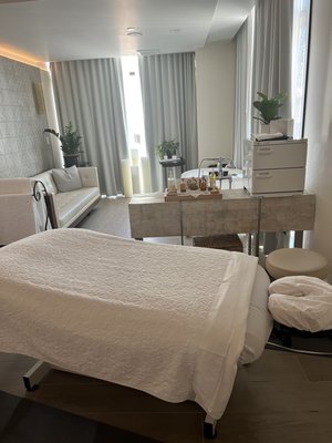 SPA PENDRY - Updated September 2024 - 97 Photos & 70 Reviews - 550 J St ...