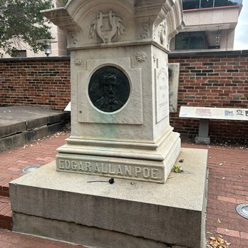 EDGAR ALLAN POE GRAVE - Updated January 2026 - 387 Photos & 92 Reviews ...