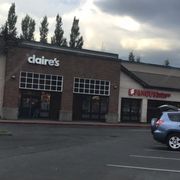 NORTH BEND PREMIUM OUTLETS - 42 Photos & 88 Reviews - 461 S Fork Ave SW ...