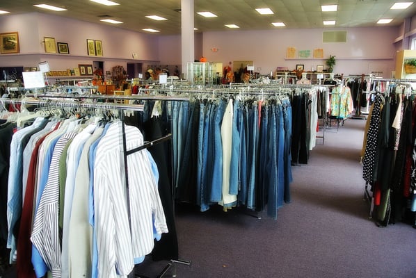 WINGS RESALE STORE - Updated December 2025 - 12 Photos & 40 Reviews ...