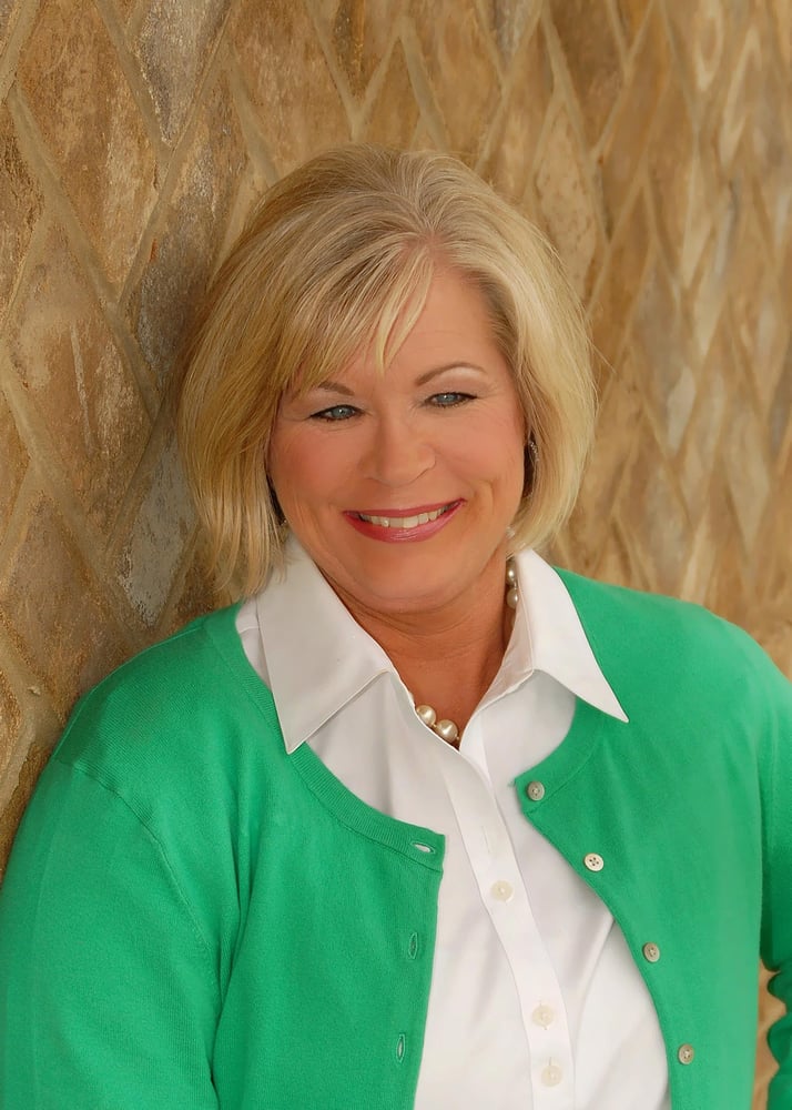 SUSAN CHAMBERS - COLDWELL BANKER UNITED REALTORS - Updated January 2026 ...