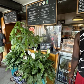 MAS CAFE - Updated November 2024 - 215 Photos & 191 Reviews - 1906 N ...