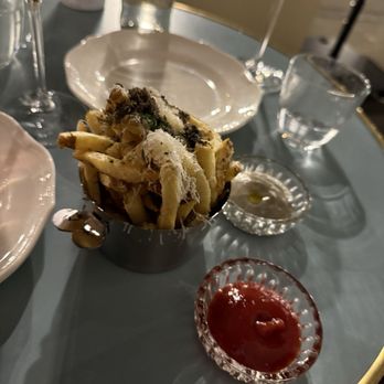 BON DELIRE - Updated March 2025 - 210 Photos & 74 Reviews - Pier 3, San ...