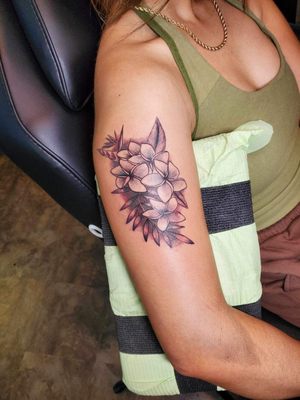 BOMBSHELL BEAUTY AND TATTOO - Updated December 2025 - 61 Photos - 4974 ...