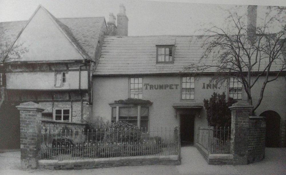 THE TRUMPET INN - 13 Merstow Green, Evesham, Worcestershire, United ...