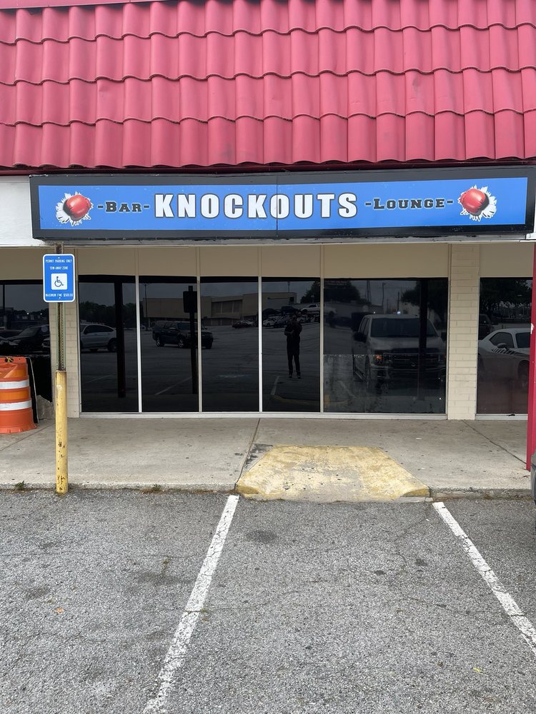 KNOCKOUTS BAR AND LOUNGE - Updated August 2025 - 18 Photos - 4807 Old ...