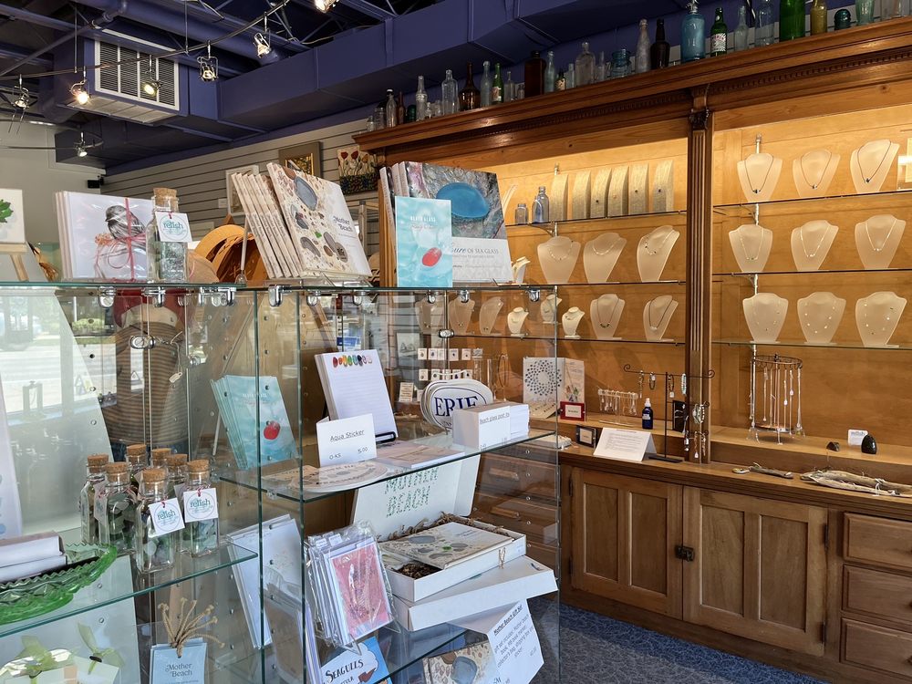 RELISH - Updated October 2025 - 19 Photos - 3835 W 12th St, Erie ...