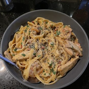 ROCA - Updated May 2024 - 243 Photos & 235 Reviews - 208 Court Ave, Des ...