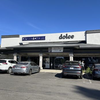 LAYERED CAKERIE - Updated October 2025 - 2515 Photos & 2026 Reviews ...