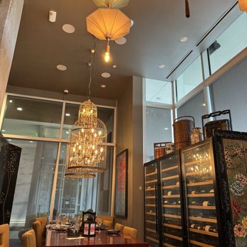 QI AUSTIN - Updated August 2025 - 2418 Photos & 820 Reviews - 835 West ...