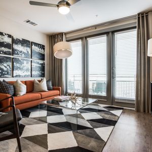 ONE90 GATEWAY - Updated June 2025 - 3201 Wynwood Dr, Plano, Texas ...