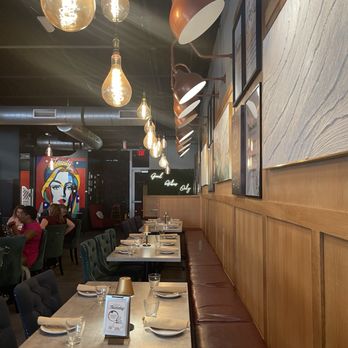 LAUDY BAR - Updated October 2025 - 203 Photos & 79 Reviews - 433 NW 1st ...